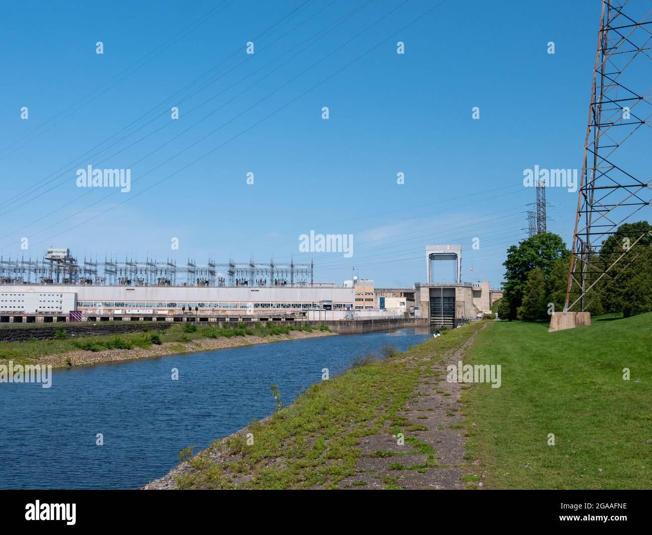 hydroelectric generating station, Carillon, Quebec, Canada Stock Photo ...