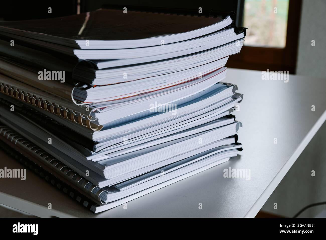 Review revise hi-res stock photography and images - Alamy