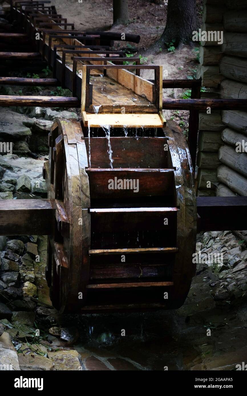 Old Wooden water wheel Stock Photo - Alamy