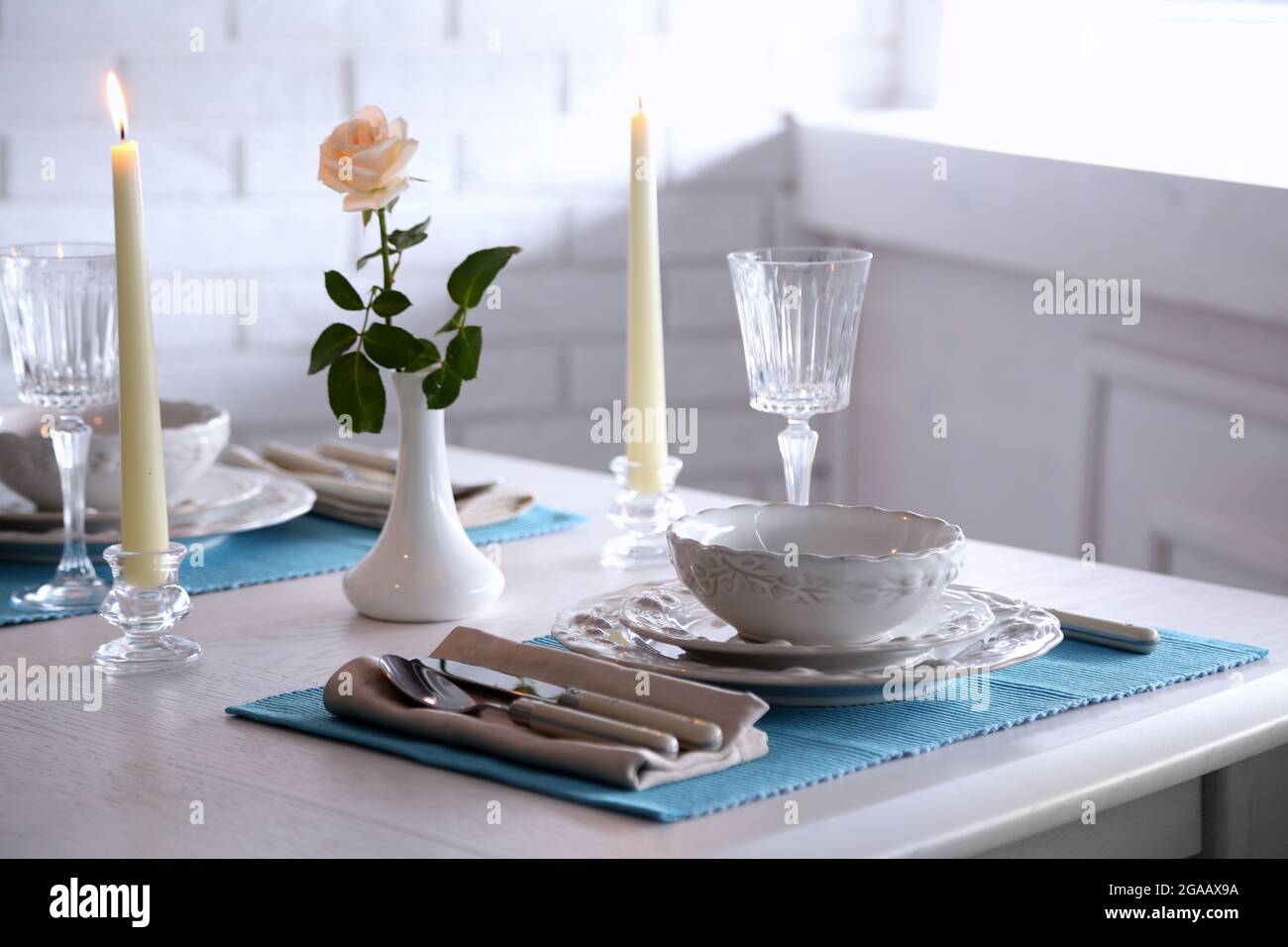Beautiful table setting close up Stock Photo - Alamy