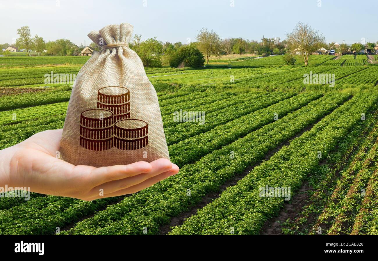 Farming tax hi-res stock photography and images - Alamy