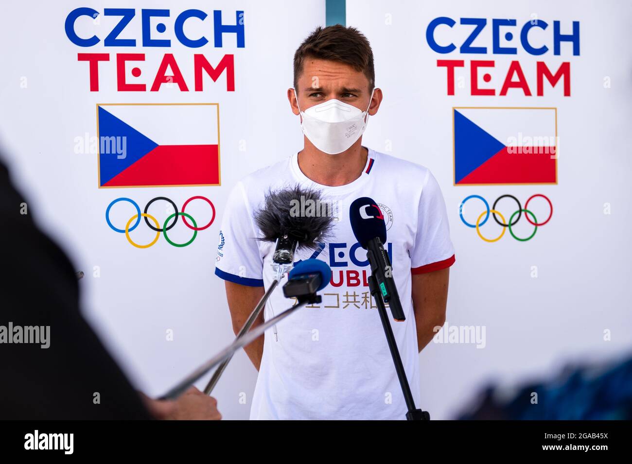 Pentathlete hi-res stock photography and images - Alamy