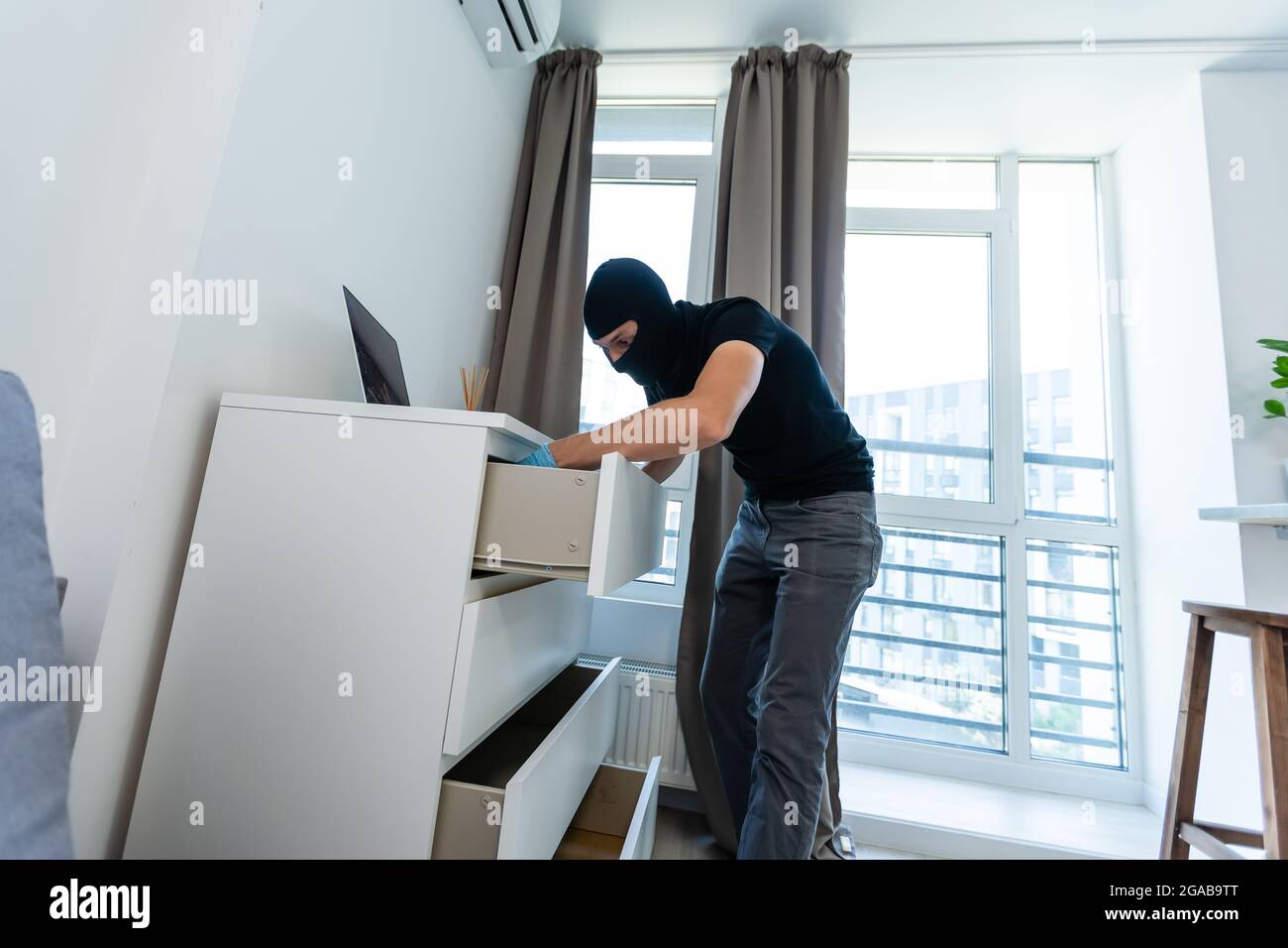Intrusion in office hi-res stock photography and images - Alamy