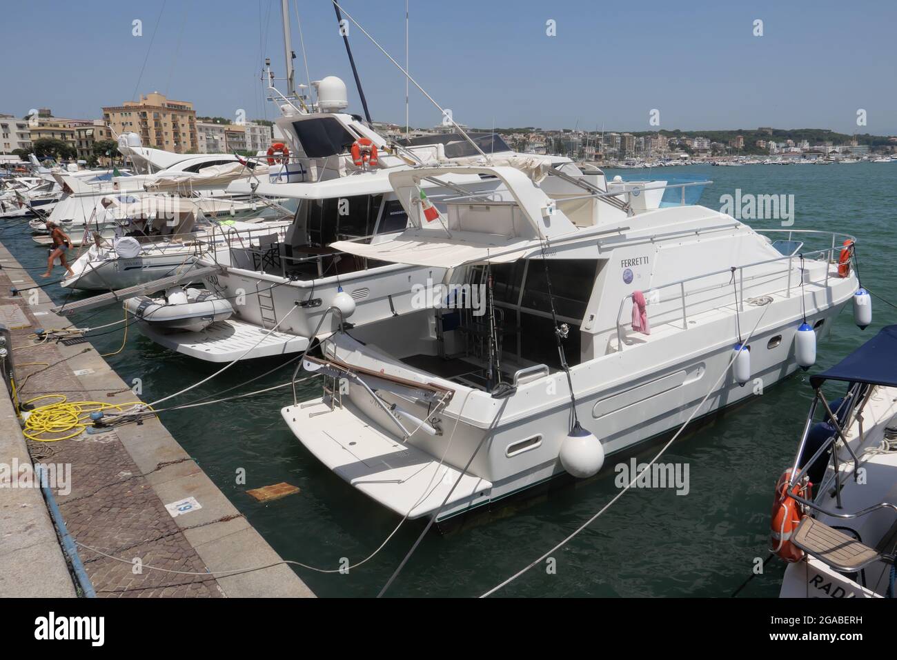 A VIEW OF THE HARBOR WITH TOURING BOATS Stock Photo - Alamy
