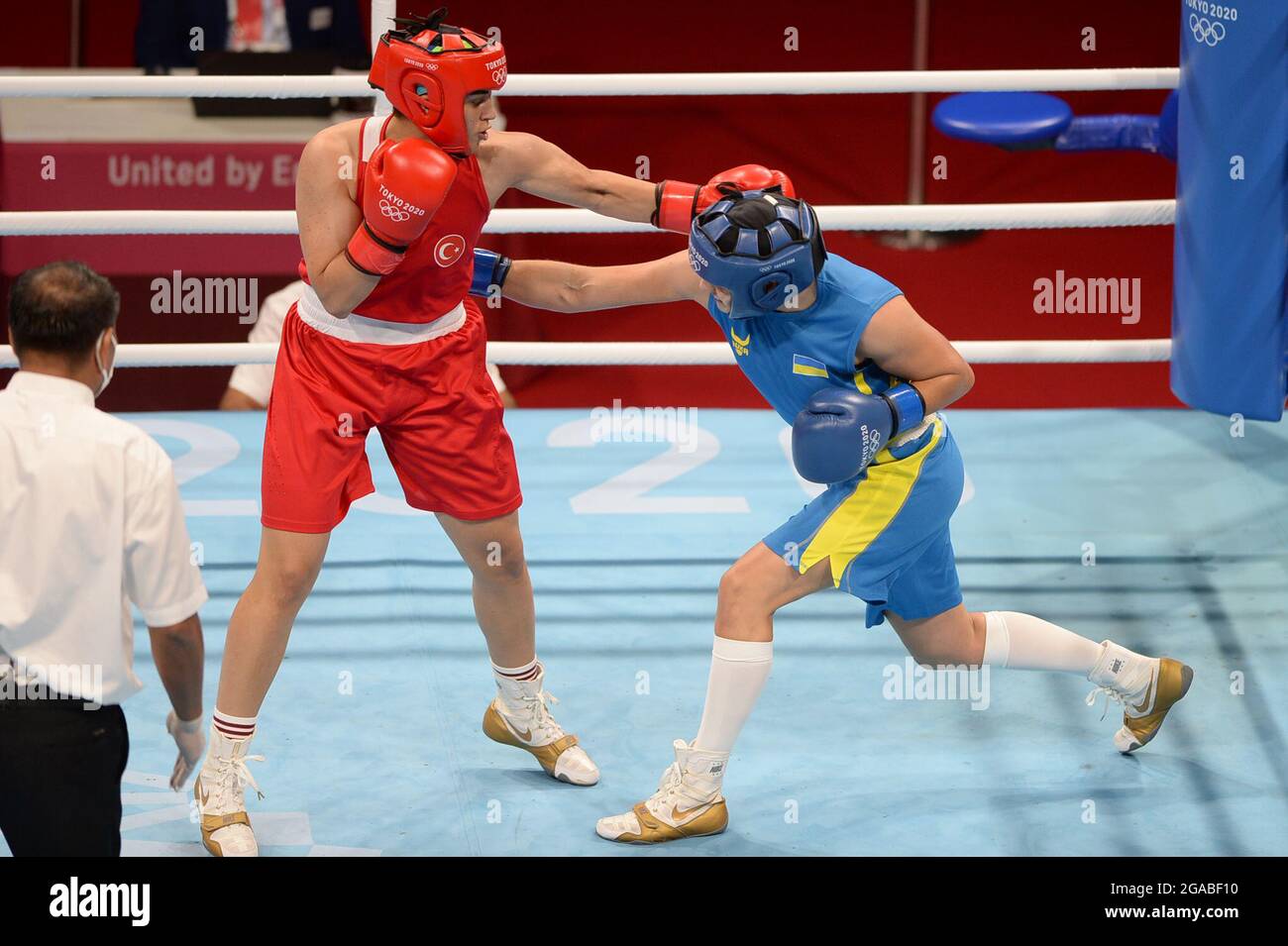 Anna lysenko hi-res stock photography and images - Alamy