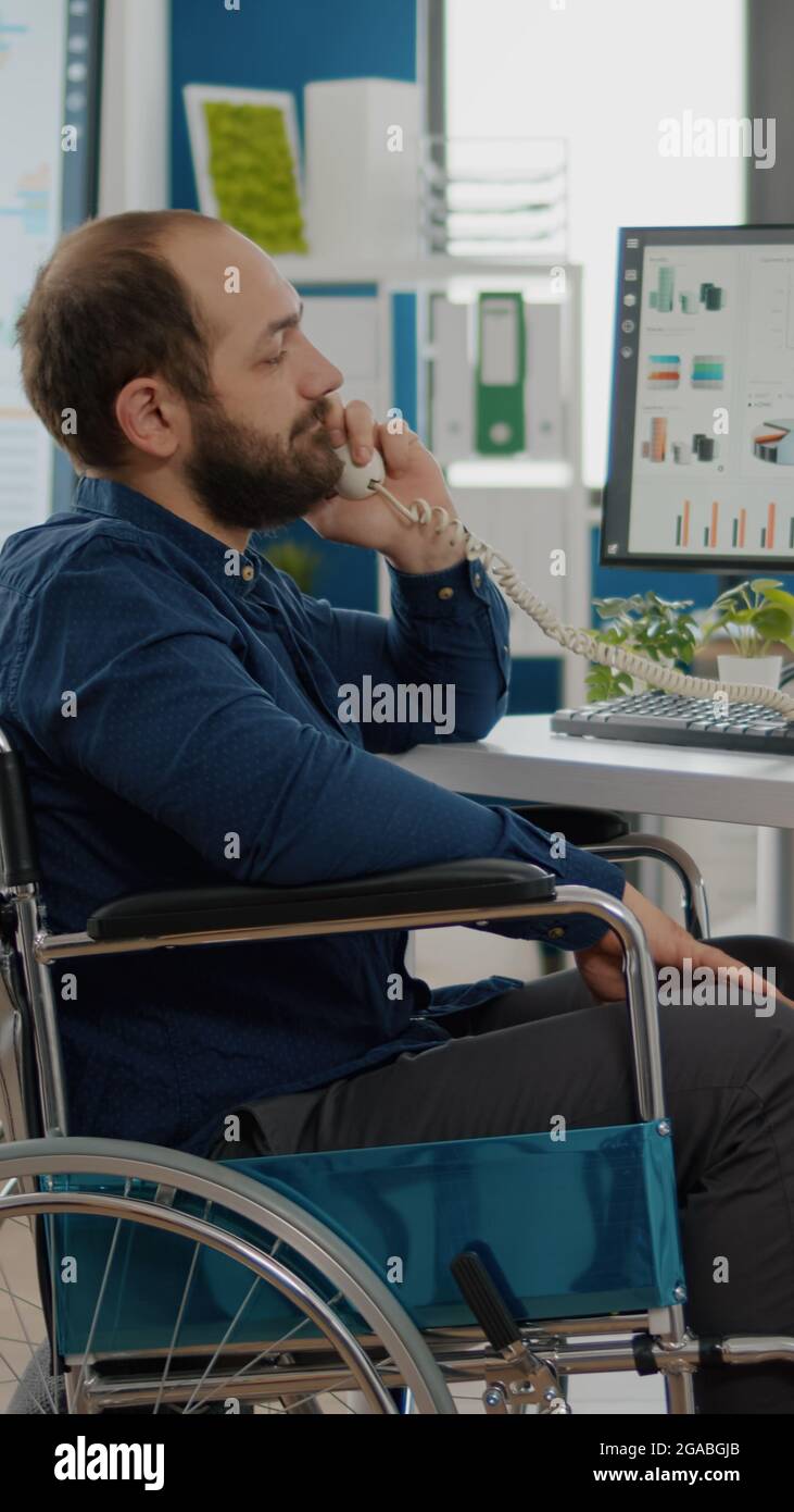 Locomotor handicap hi-res stock photography and images - Alamy