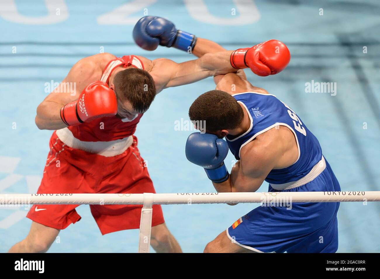Tokyo, Japan. 30th July, 2021. Boxing: Olympics, preliminary bout ...
