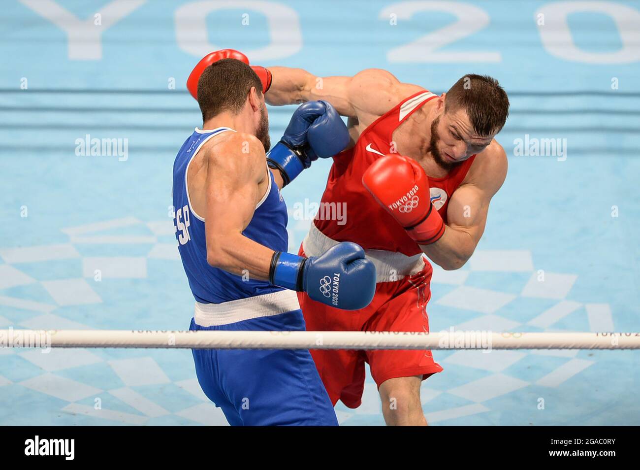 Tokyo, Japan. 30th July, 2021. Boxing: Olympics, preliminary bout ...