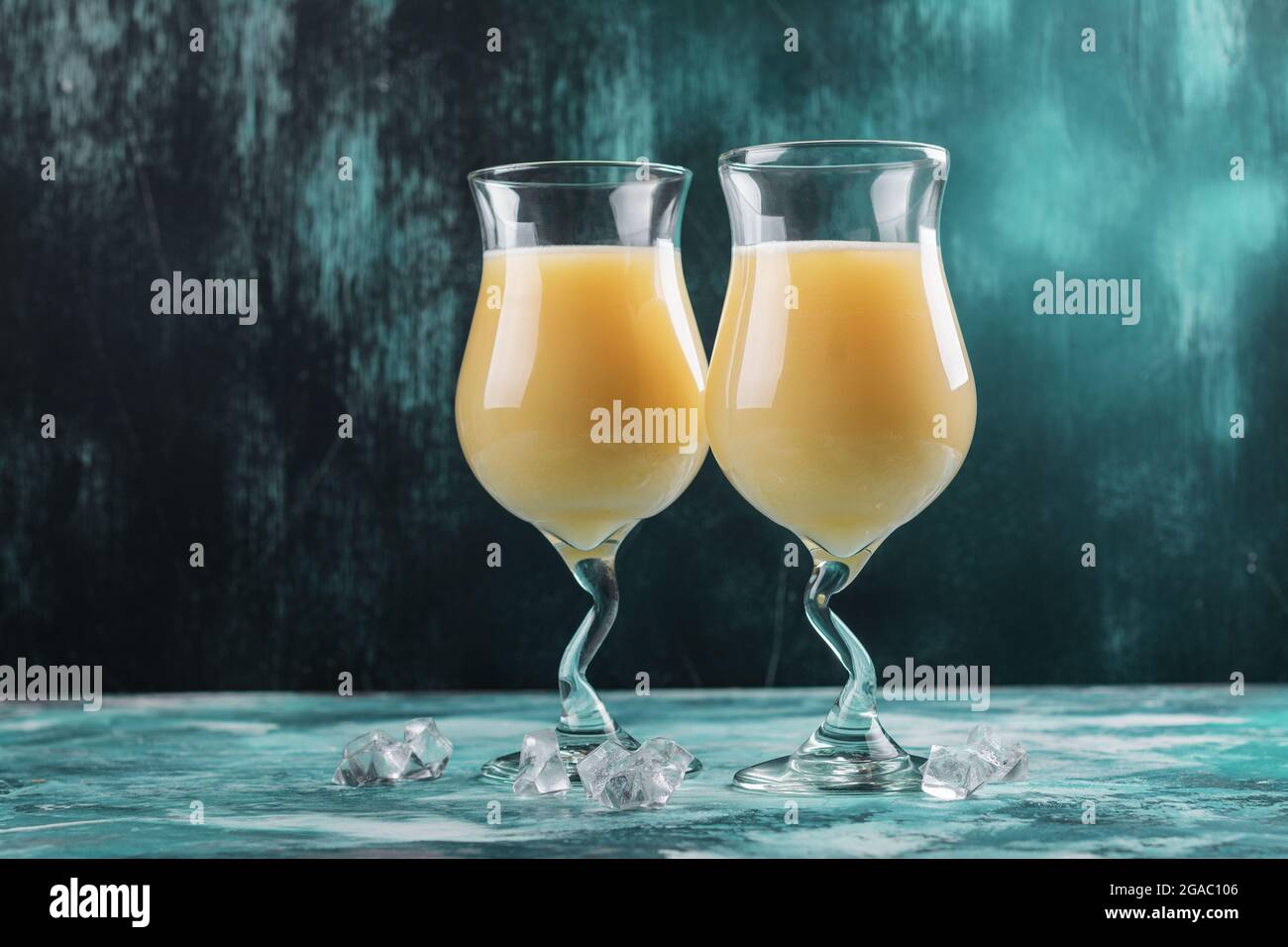 Caribbean pina colada cocktail Stock Photo - Alamy Caribbean pina colada cocktail Stock Photo - Alamy