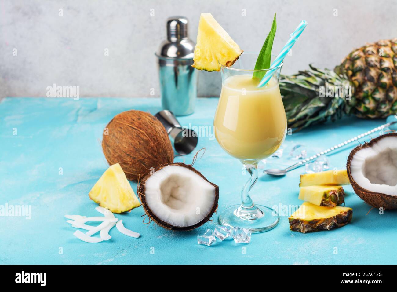 Caribbean pina colada cocktail Stock Photo - Alamy