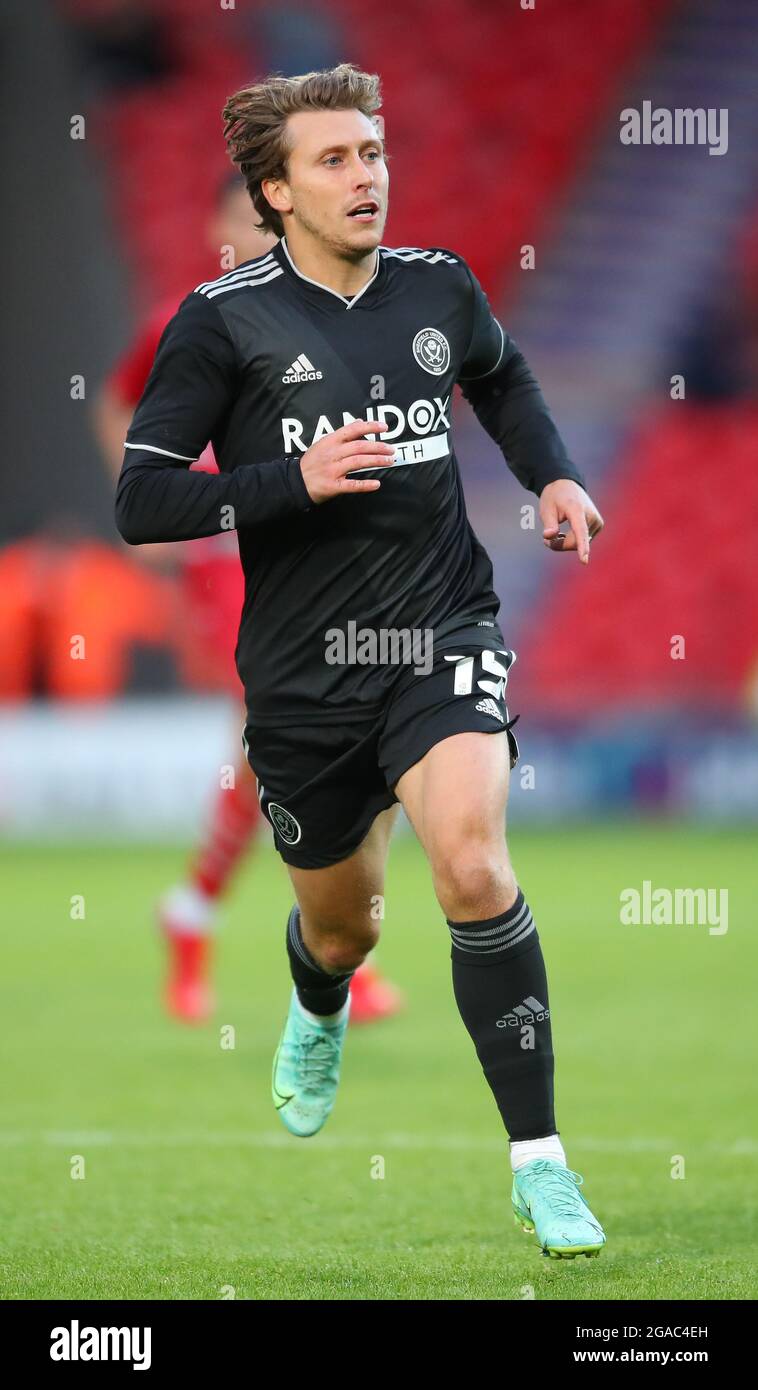 Luke freeman sheffield united hi-res stock photography and images - Alamy