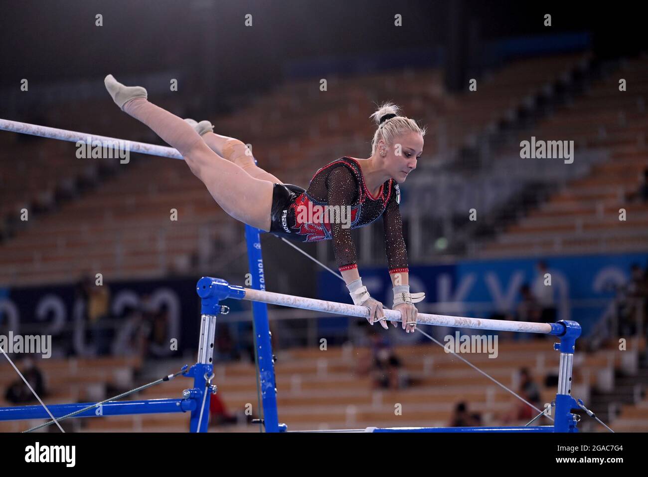 Uneven bars gymnastics hi-res stock photography and images - Alamy