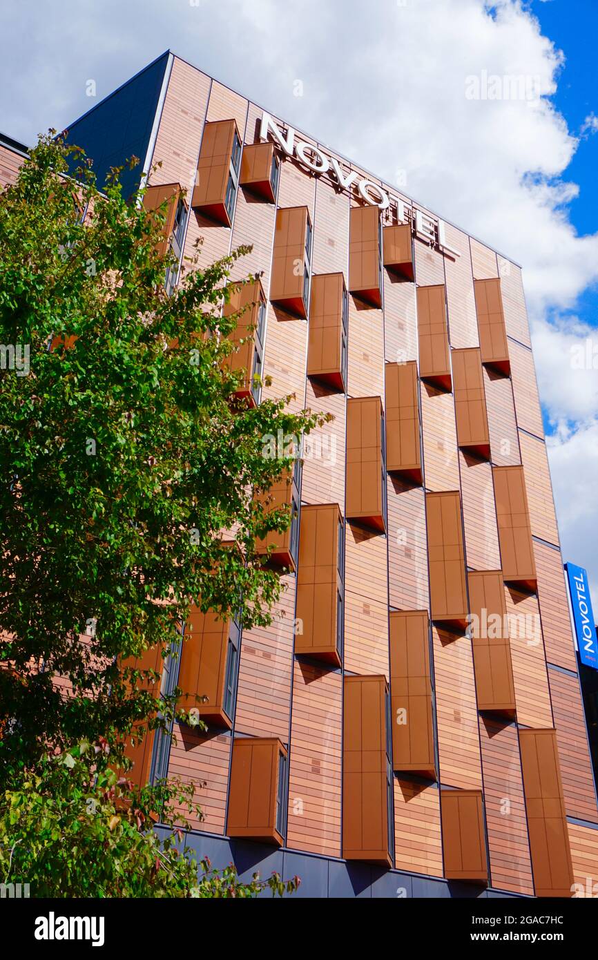 Novotel wembley hi-res stock photography and images - Alamy