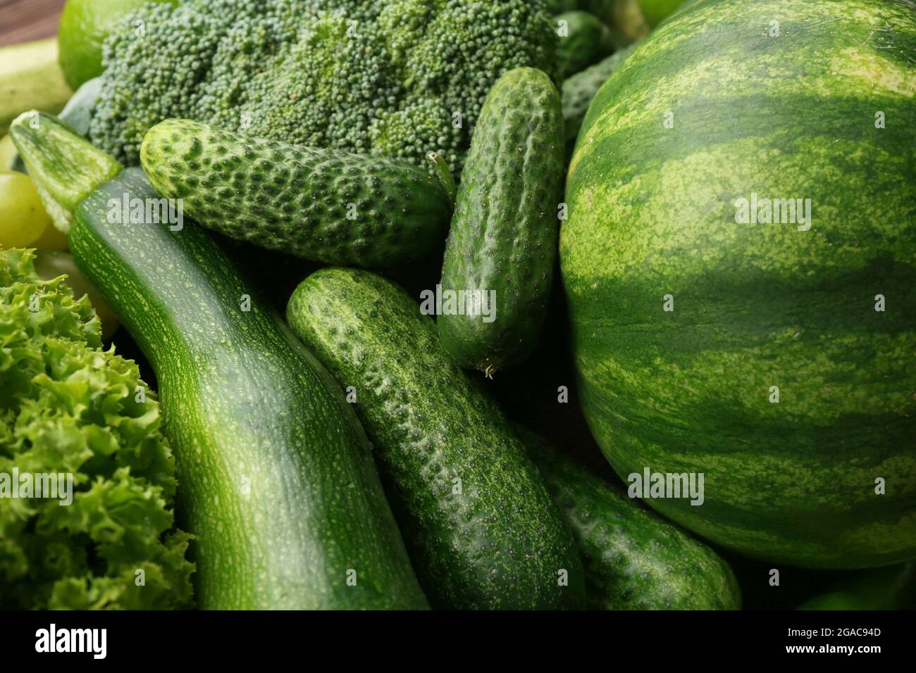 Green fruits and vegetables background Stock Photo - Alamy
