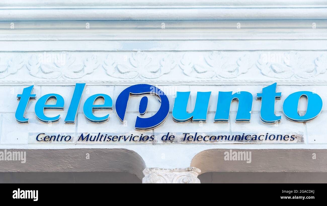 Logo de Etecsa telepunto, Holguin, Cuba, 2016 Stock Photo - Alamy