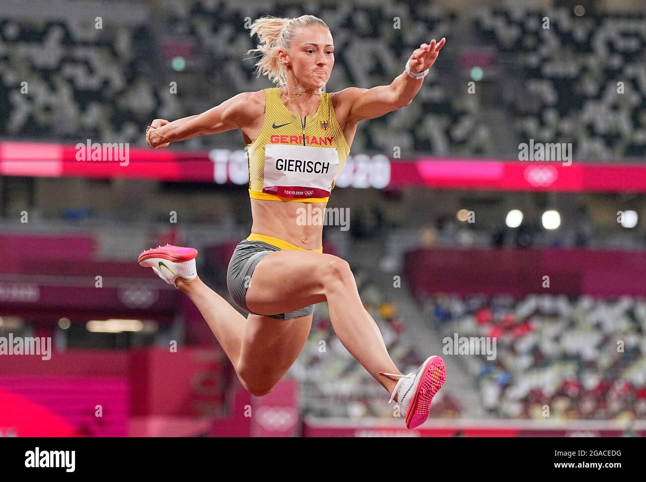 Kristin gierisch athletics hi-res stock photography and images - Alamy