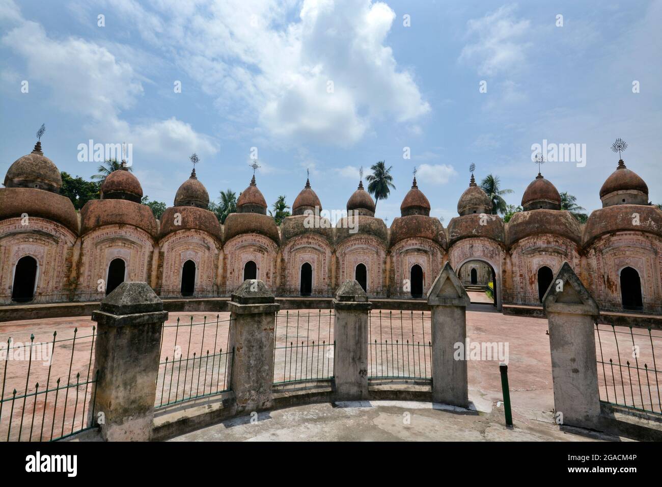 image of 108 shiva temple kalna bardhaman west bengal Stock Photo - Alamy