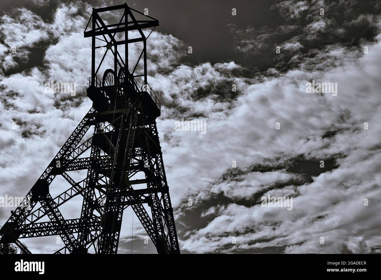 Winding Wheel, Bersham Colliery Stock Photo - Alamy