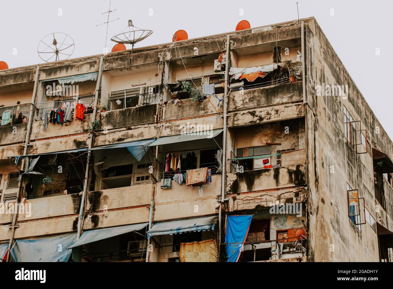 Old weathered residential building exterior Stock Photo - Alamy