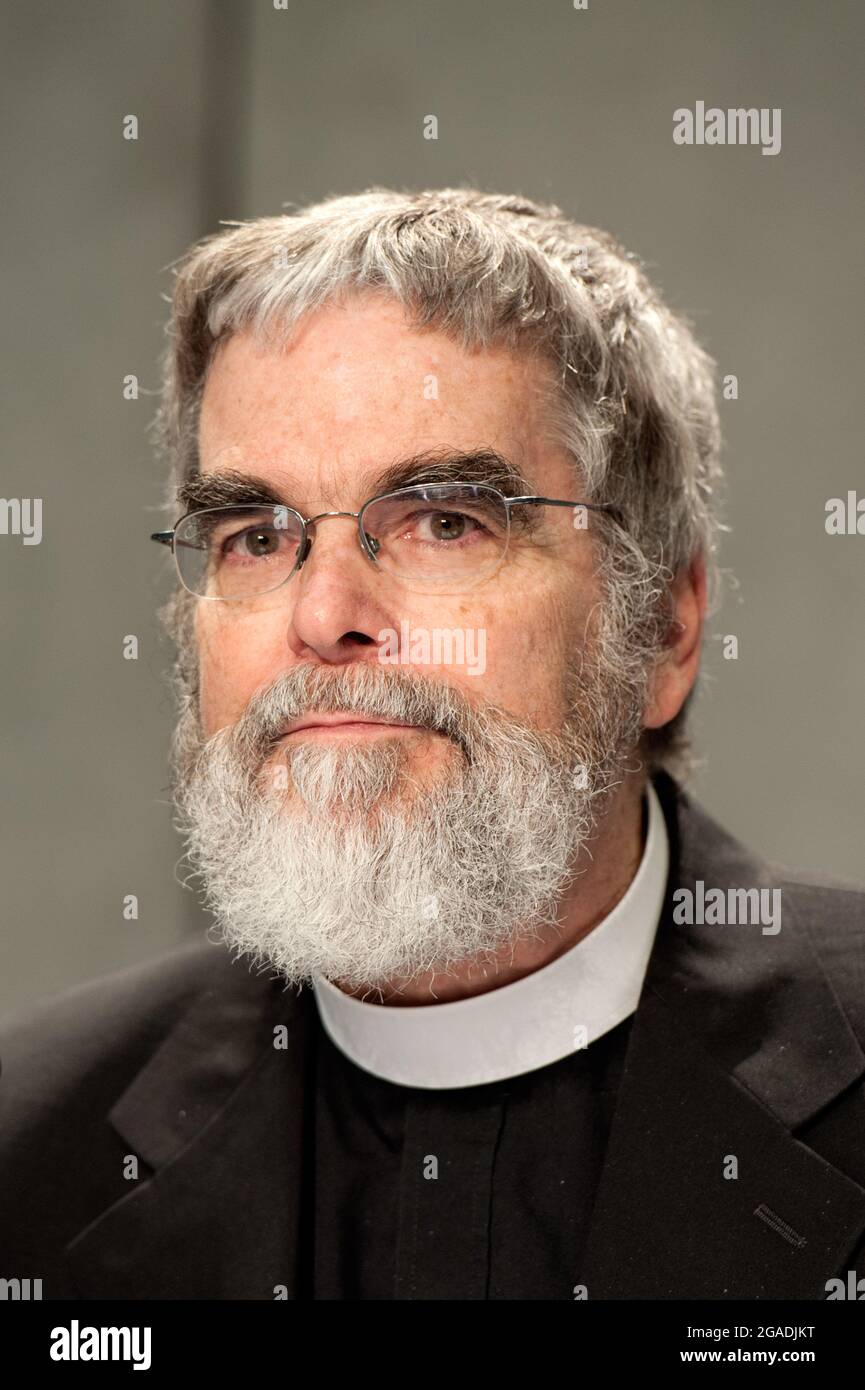 Singularity conference hi-res stock photography and images - Alamy