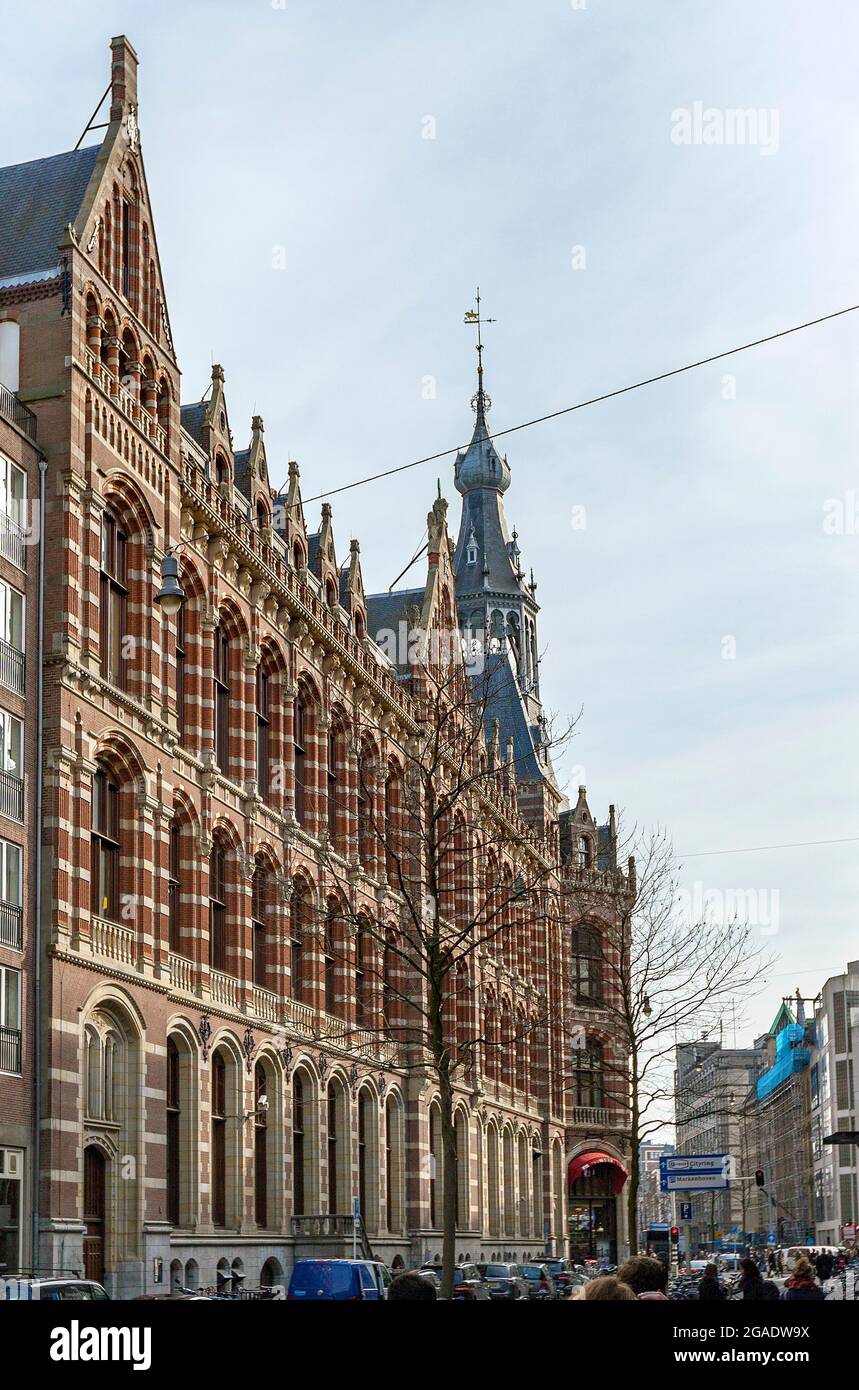 Neo gothic post office hi-res stock photography and images - Alamy