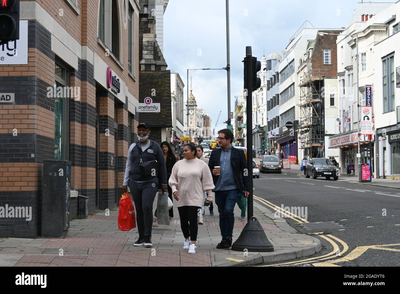 People in the UK wear masks for everyday life during Covid 19 Pandemic ...