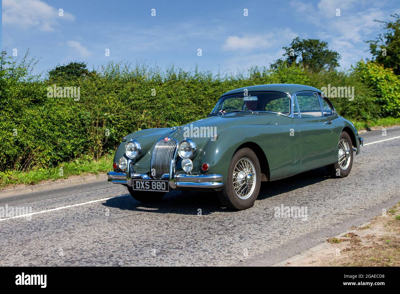 1960 60s green British Jaguar Xk 2dr sports coupe 3800cc roadster en ...