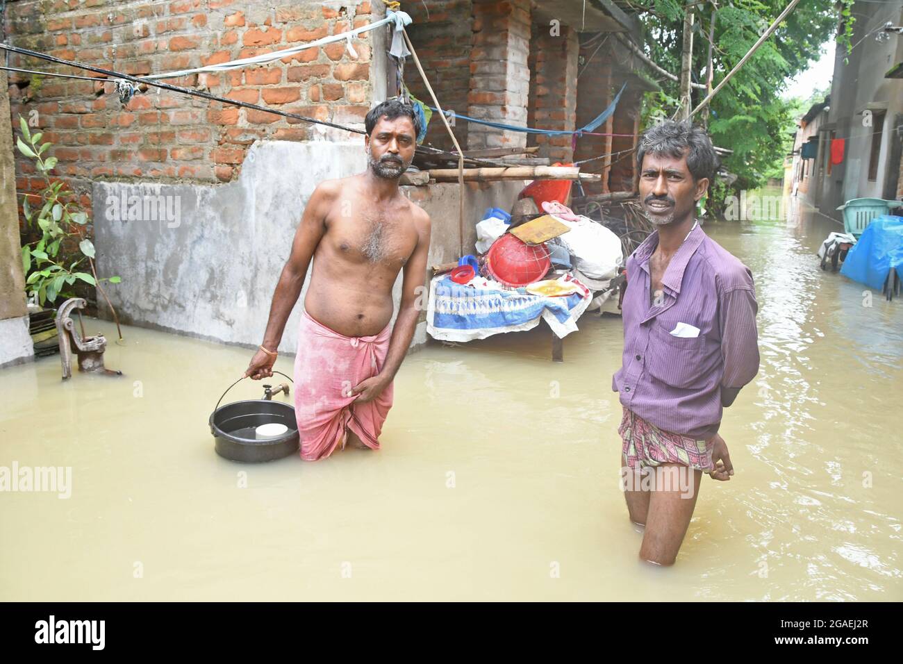 Burdwan, West Bengal / India : In Burdwan civic town areas uncountable ...