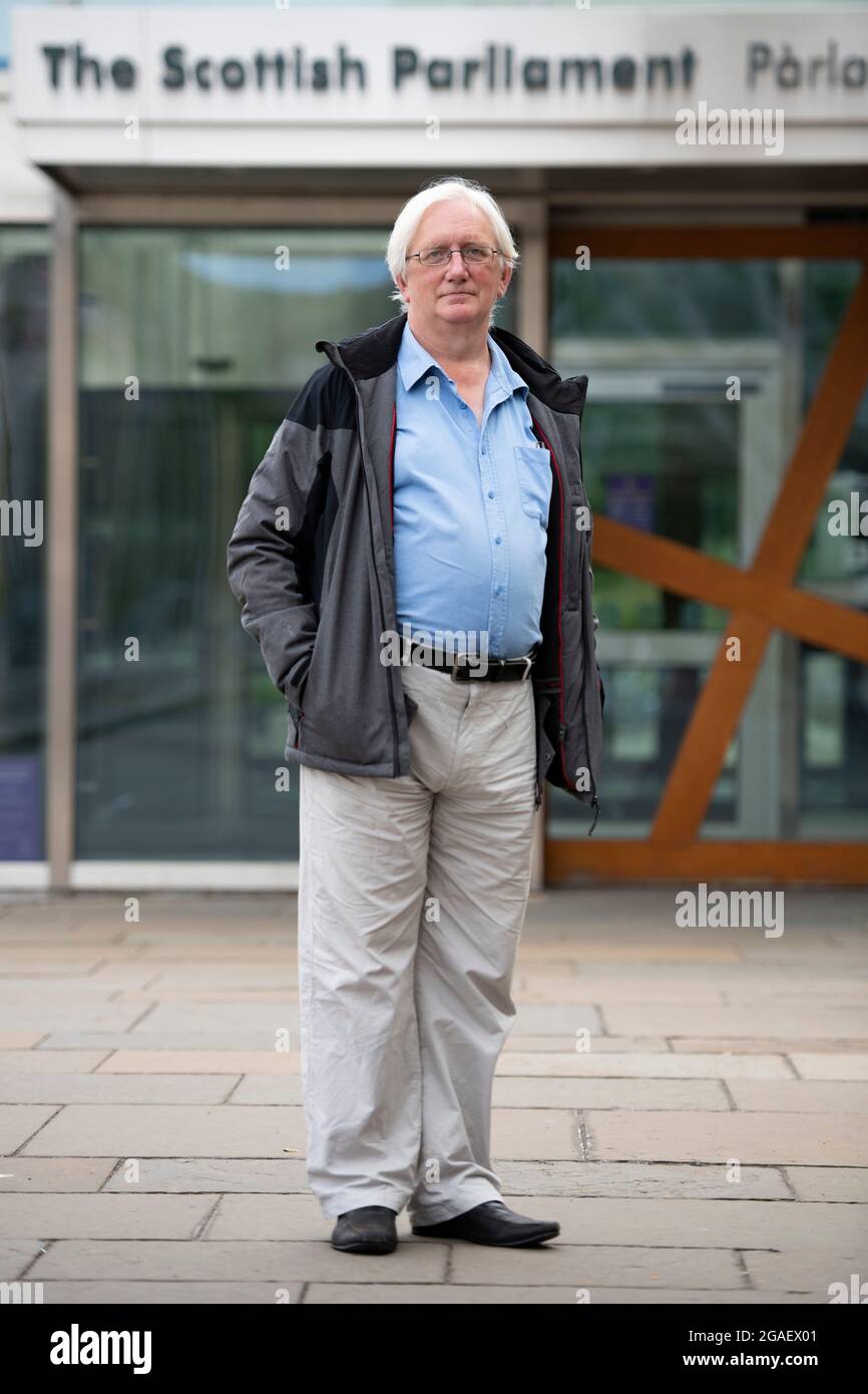 Identifier hi-res stock photography and images - Alamy