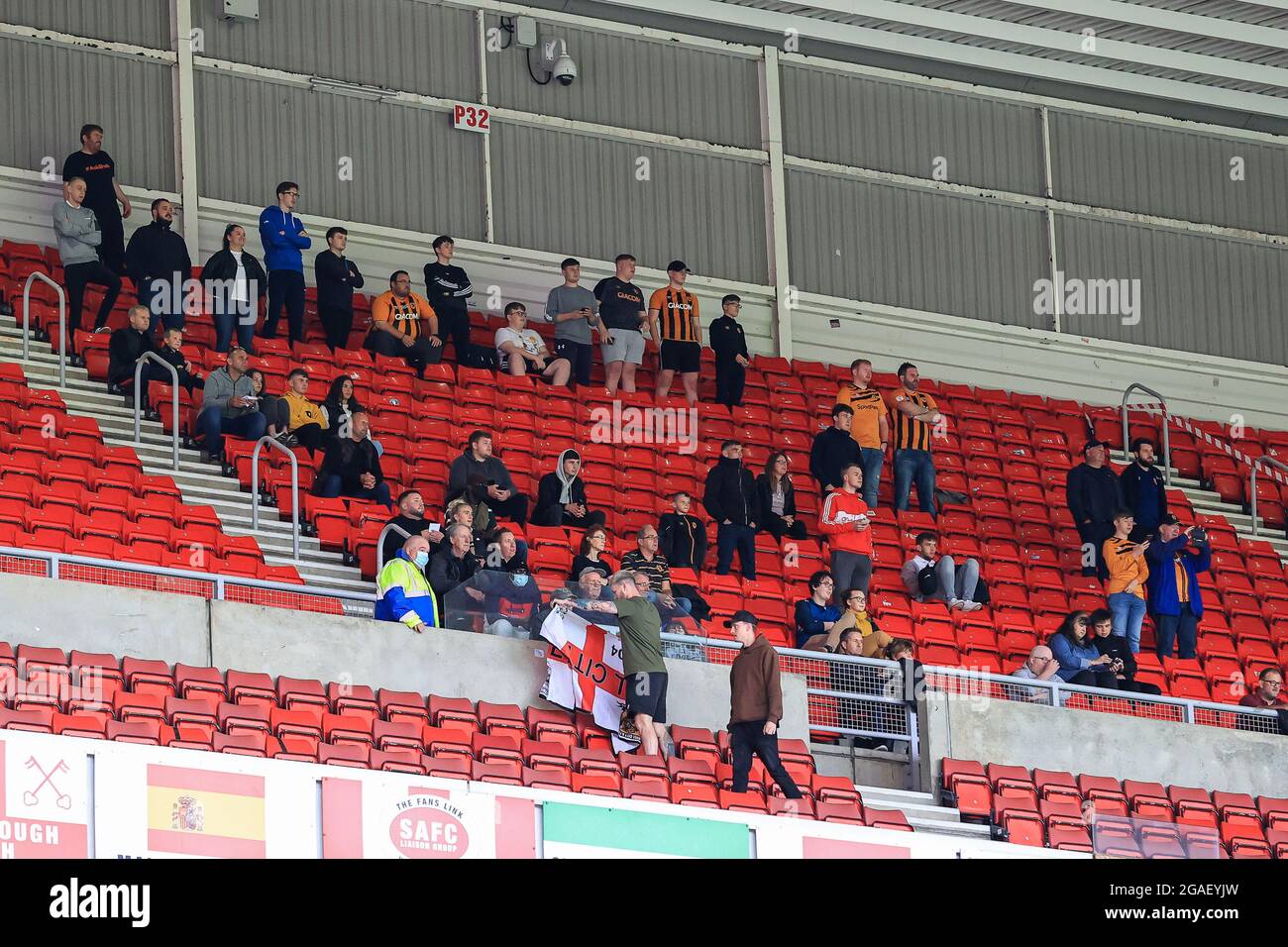 Hull fans hi-res stock photography and images - Alamy
