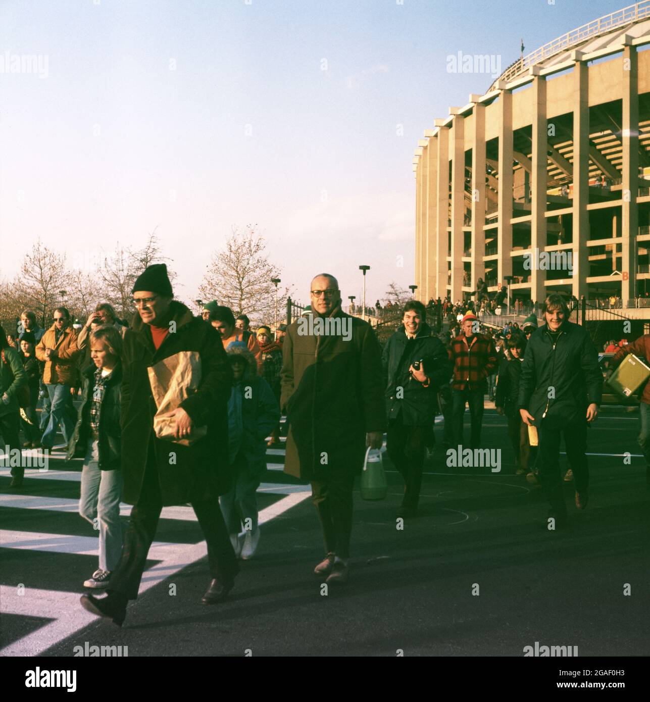 1970s football match hi-res stock photography and images - Alamy