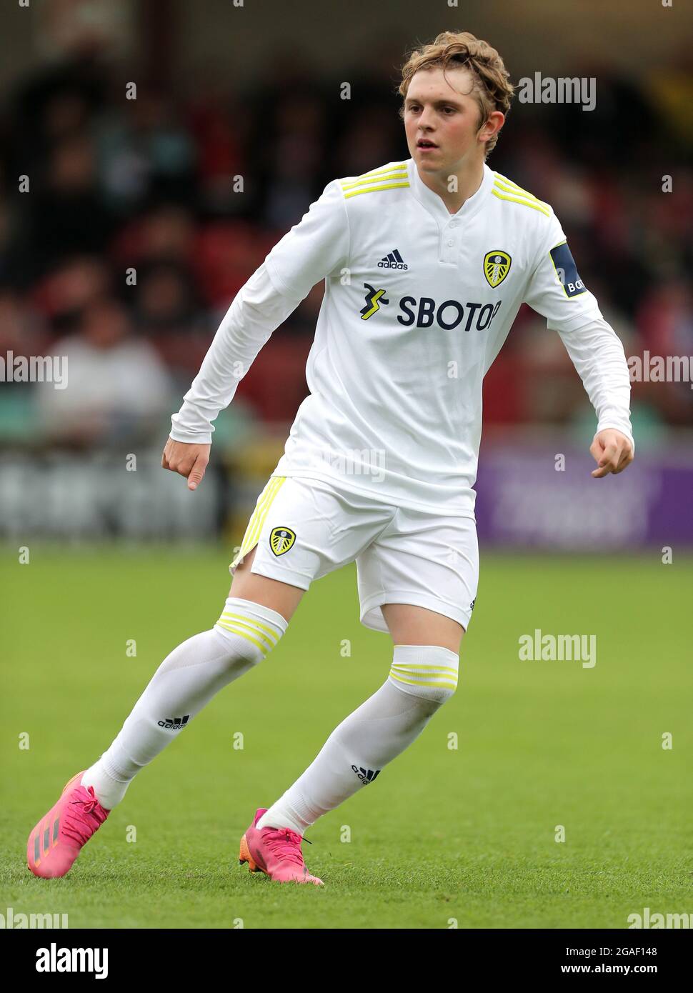 Leeds uniteds max dean hi-res stock photography and images - Alamy