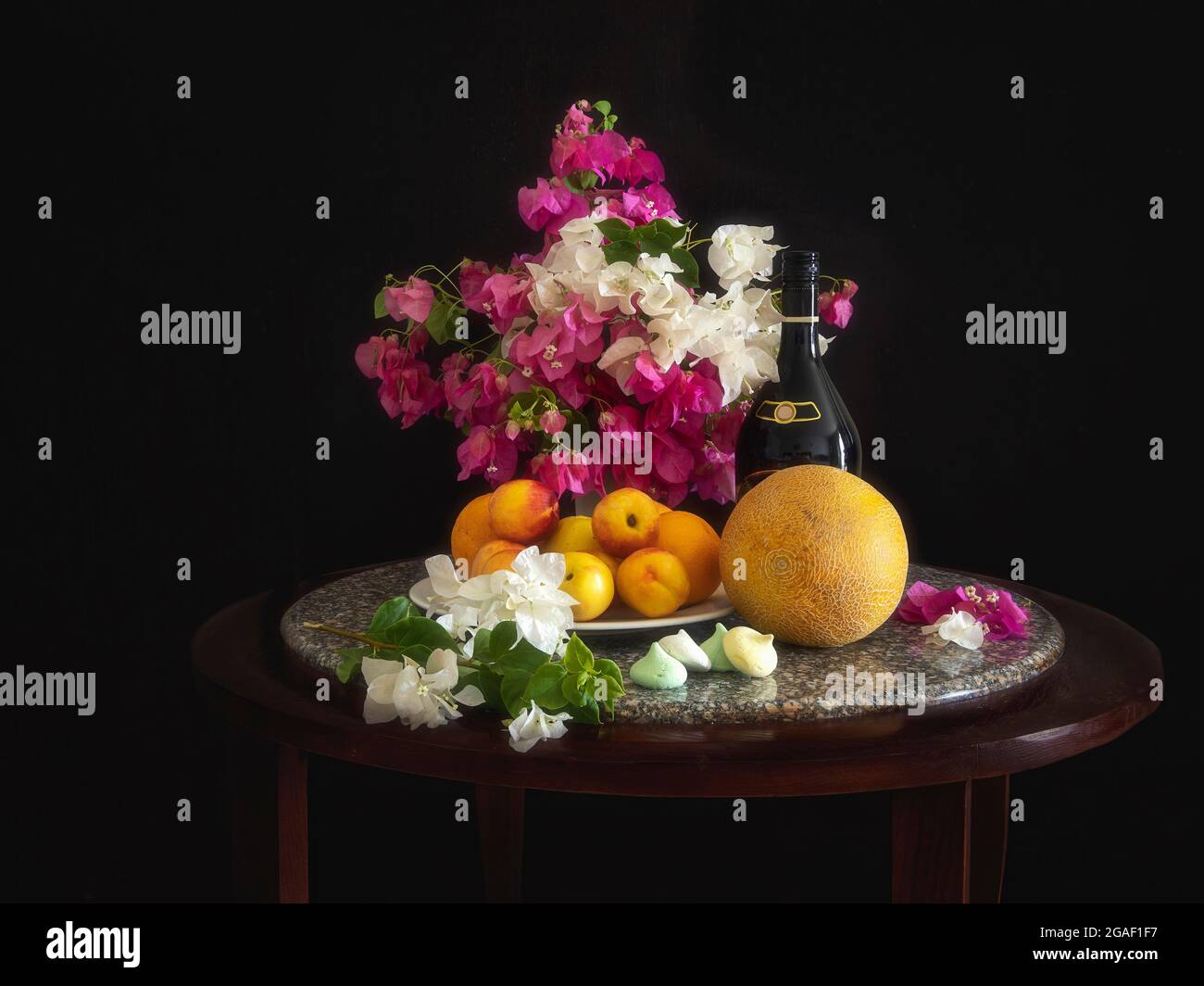 Still life setting High Resolution Stock Photography and Images - Alamy