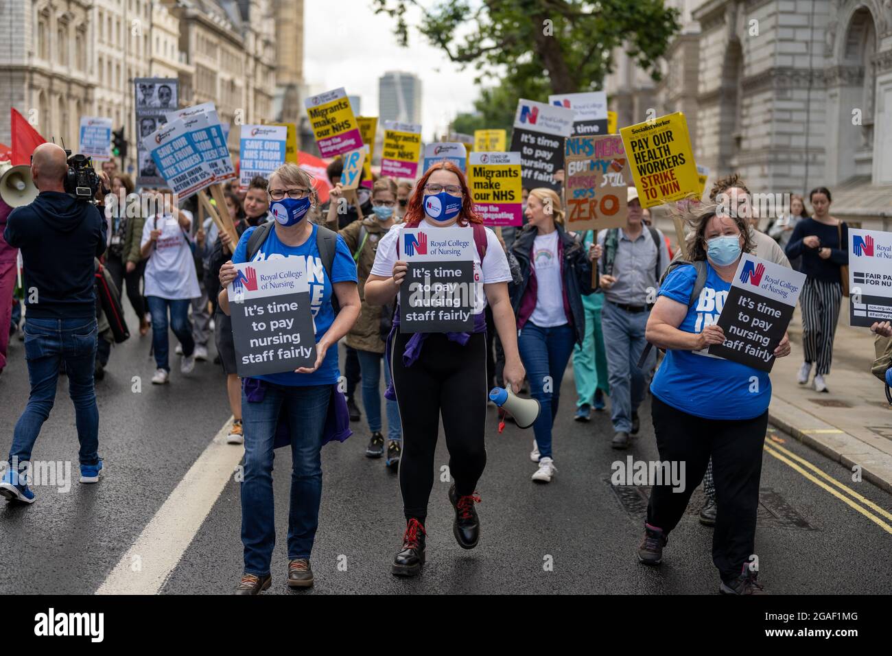 London, UK - July 30 2021: NHS No to 3% Protest from Waterloo Bridge to ...