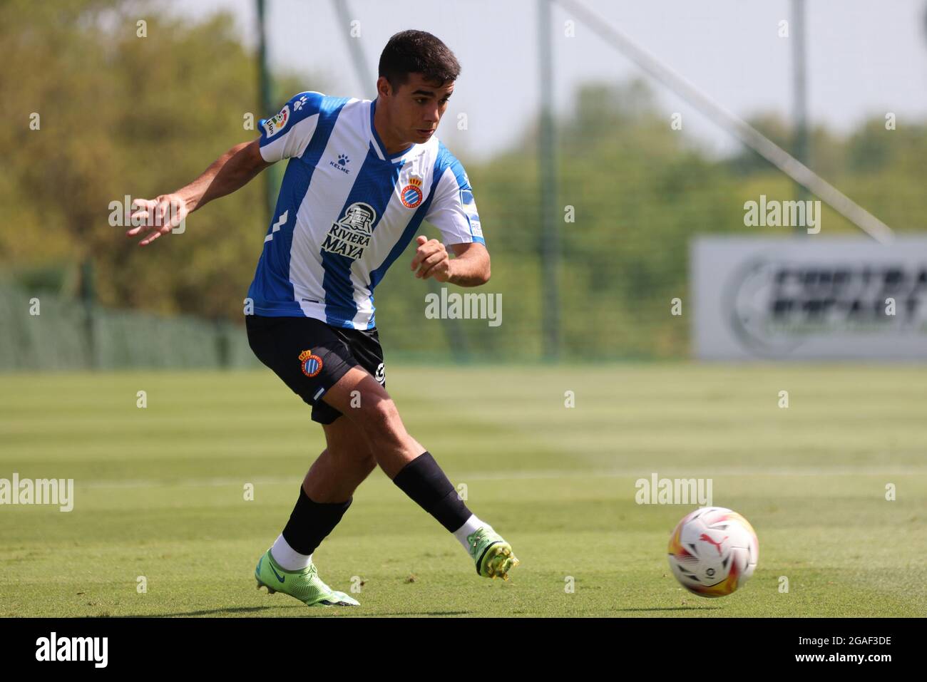 Victor gomez football hi-res stock photography and images - Alamy