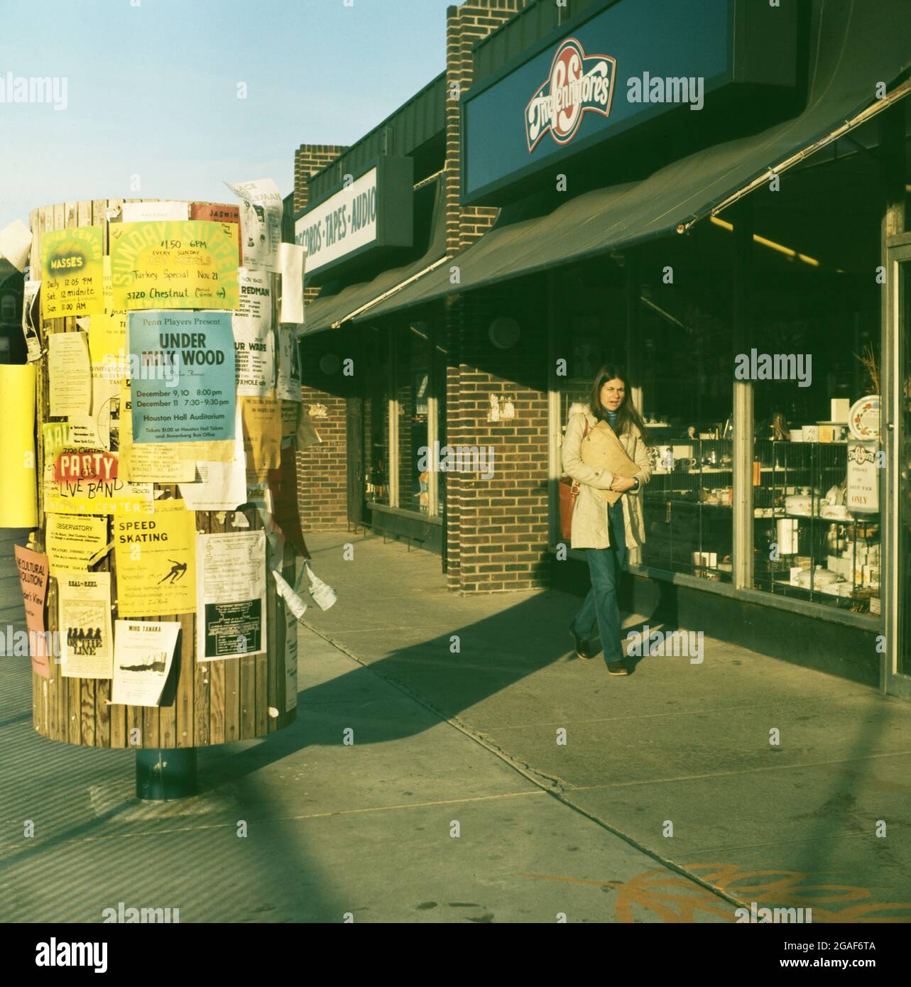 Street scene, Philadelphia, Pa., USA, 1976 Stock Photo - Alamy