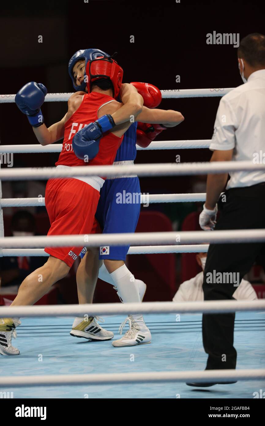 Tokyo, Japan. 30th July, 2021. BOXING MUM ADVANCES: Olympic women's ...
