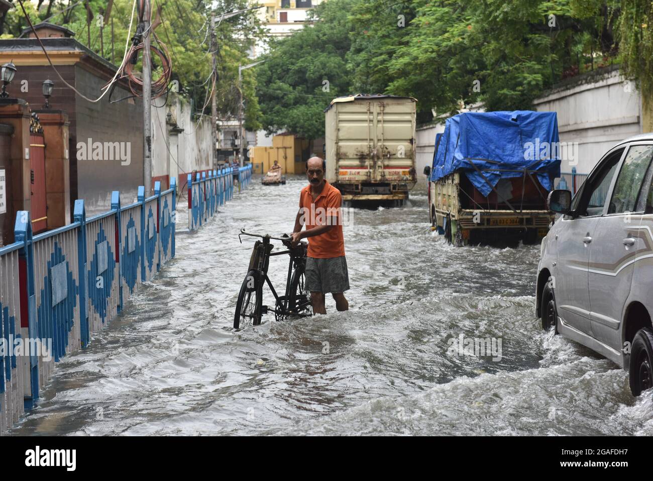 Water logging in kolkata hi-res stock photography and images - Alamy