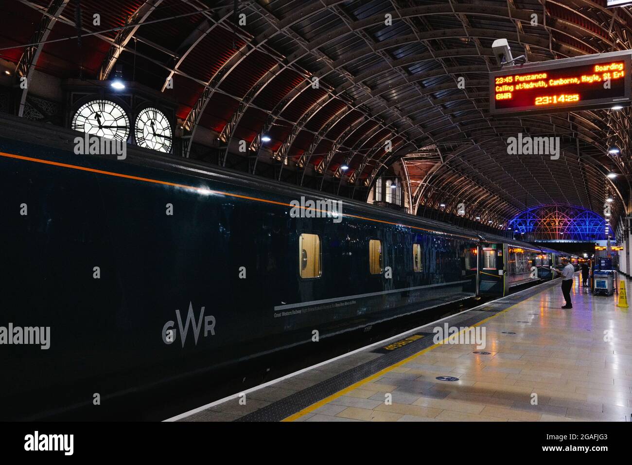 Great western night riviera sleeper hi-res stock photography and images - Alamy