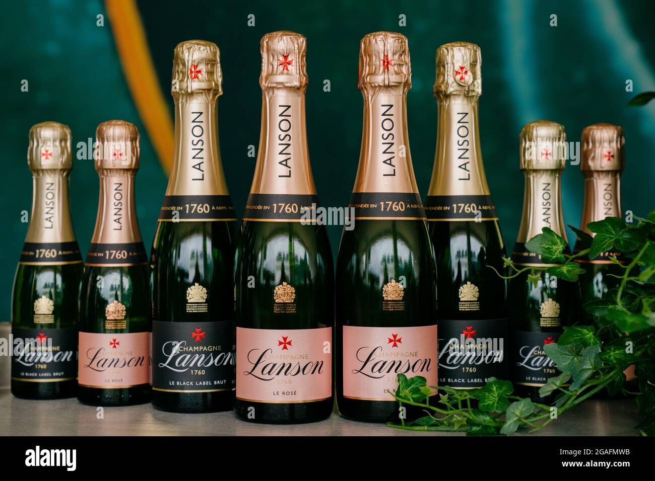 Champagne bottles display hi-res stock photography and images - Alamy