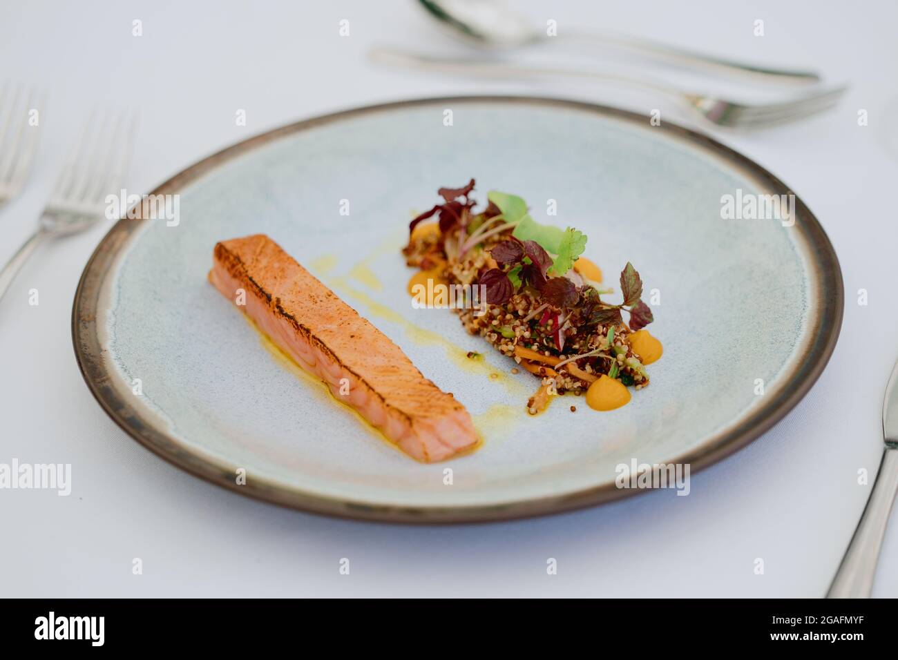 Michelin restaurant plate hi-res stock photography and images - Alamy