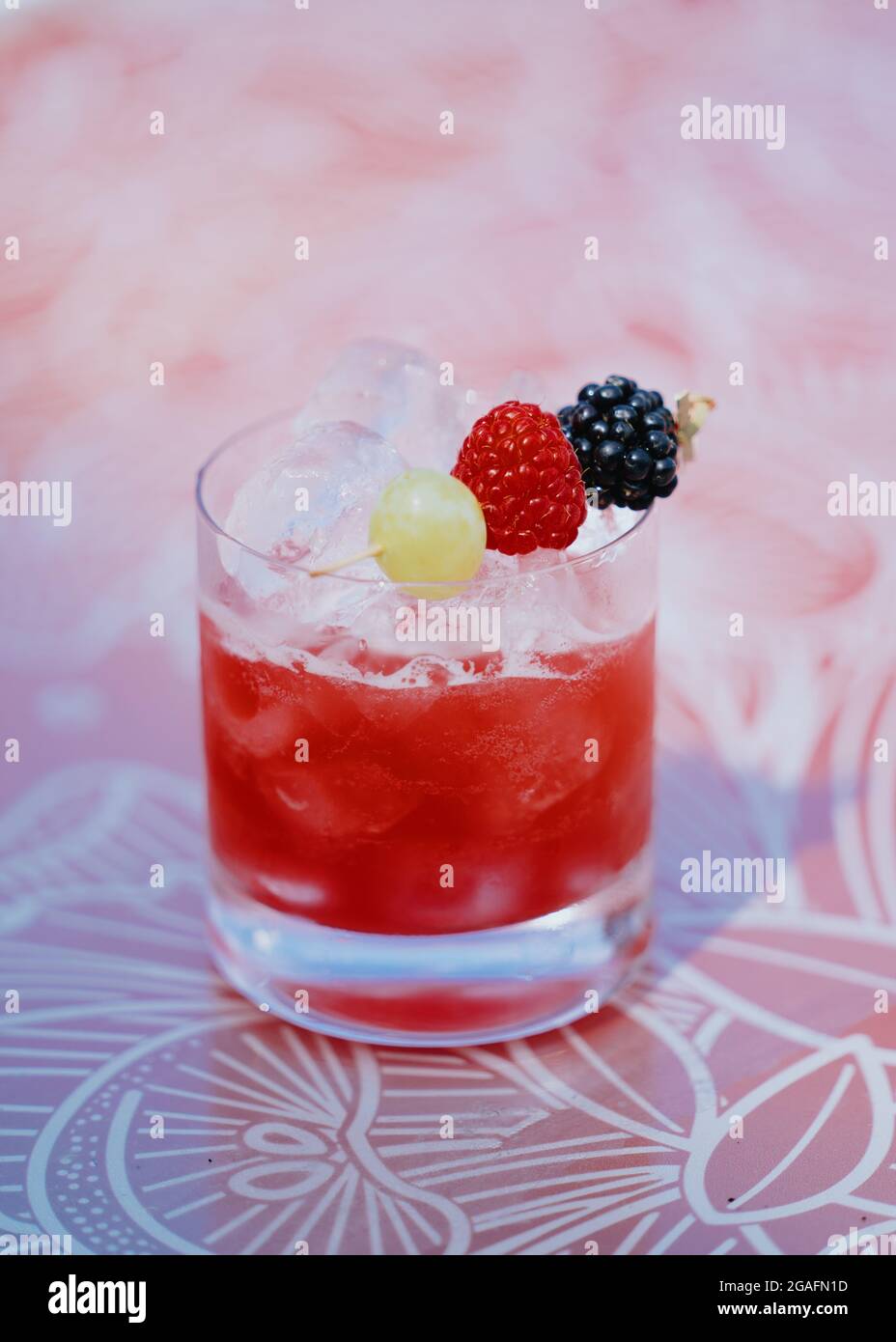 Professional cocktail hi-res stock photography and images - Alamy