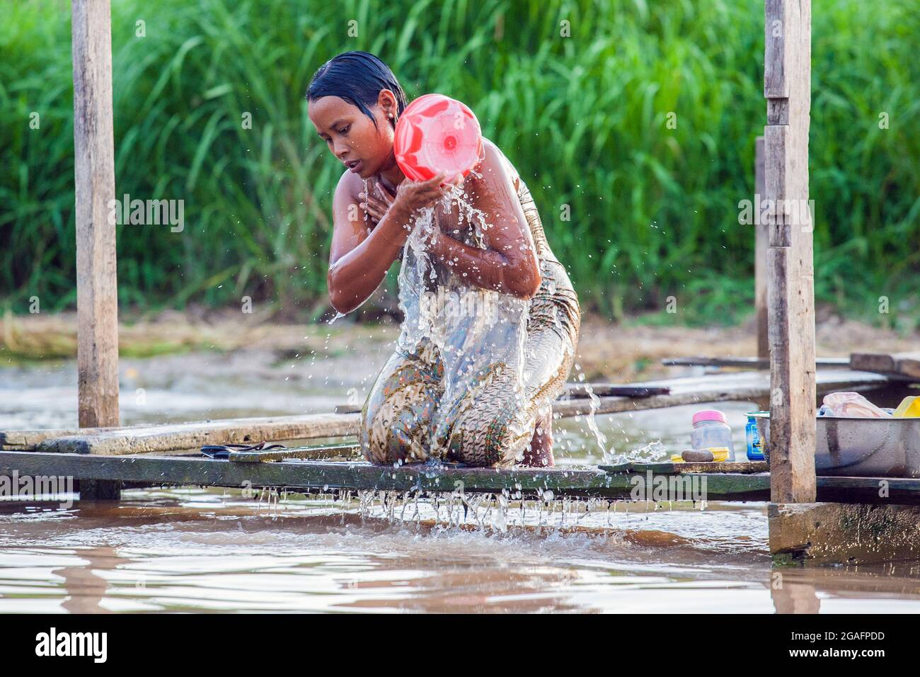 Burma rituals hi-res stock photography and images - Alamy