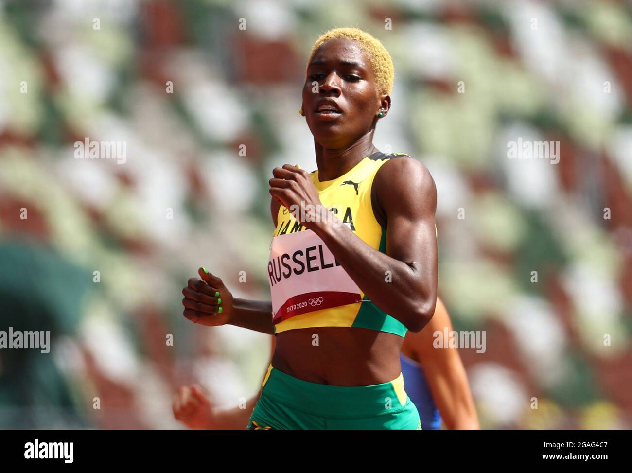 Heat 1 womens 400m hurdles hi-res stock photography and images - Alamy
