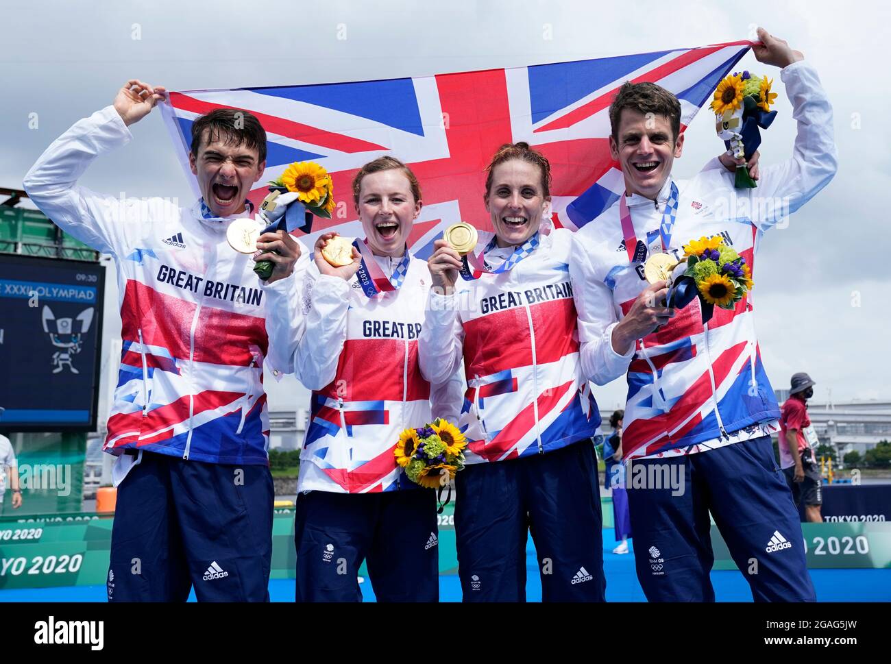 Alex yee podium hi-res stock photography and images - Alamy