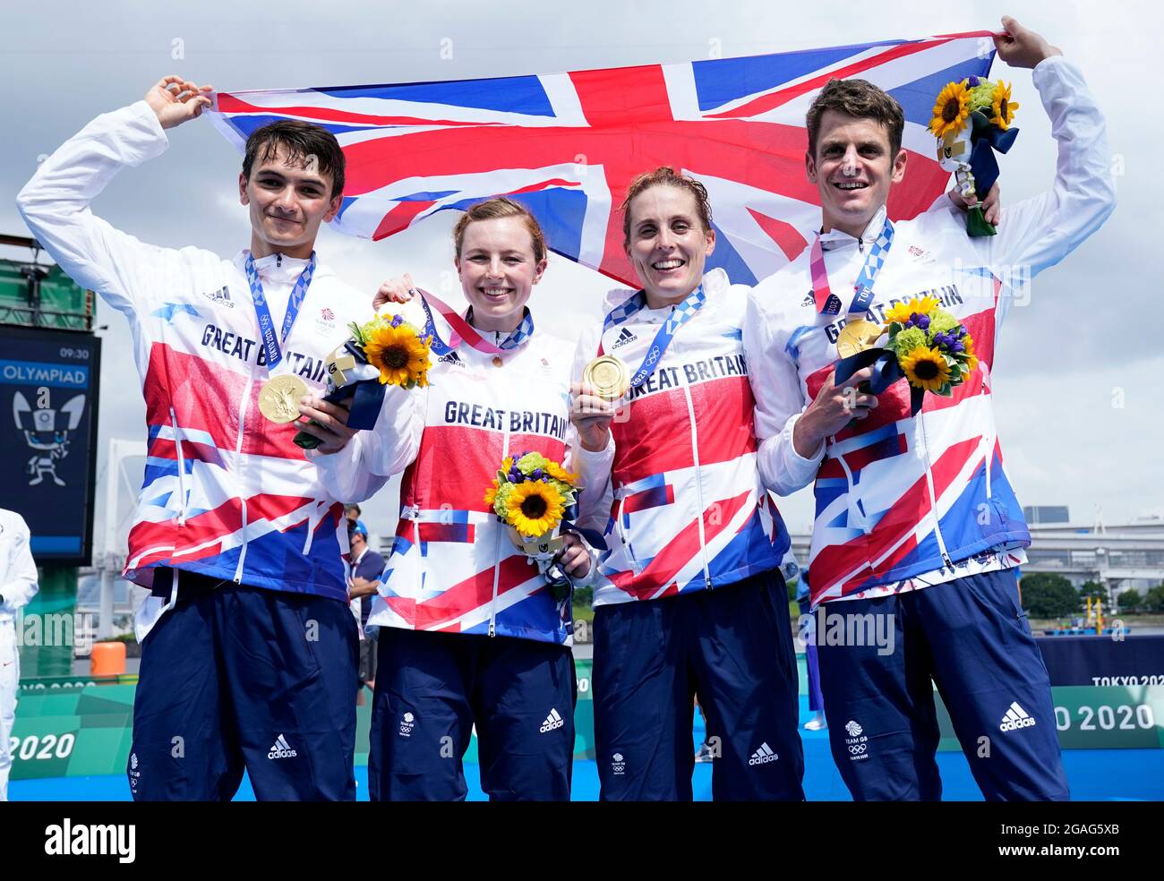Great Britain's Alex Yee, Georgia Taylor-Brown Jessica Learmonth and ...