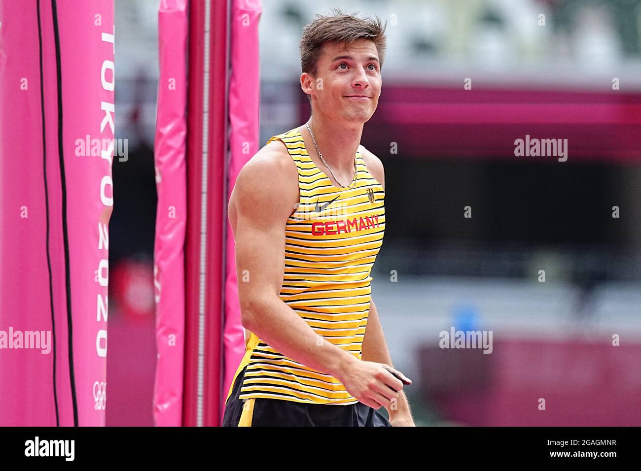 Pole Vault Oleg Zernikel at Berta Cobb blog