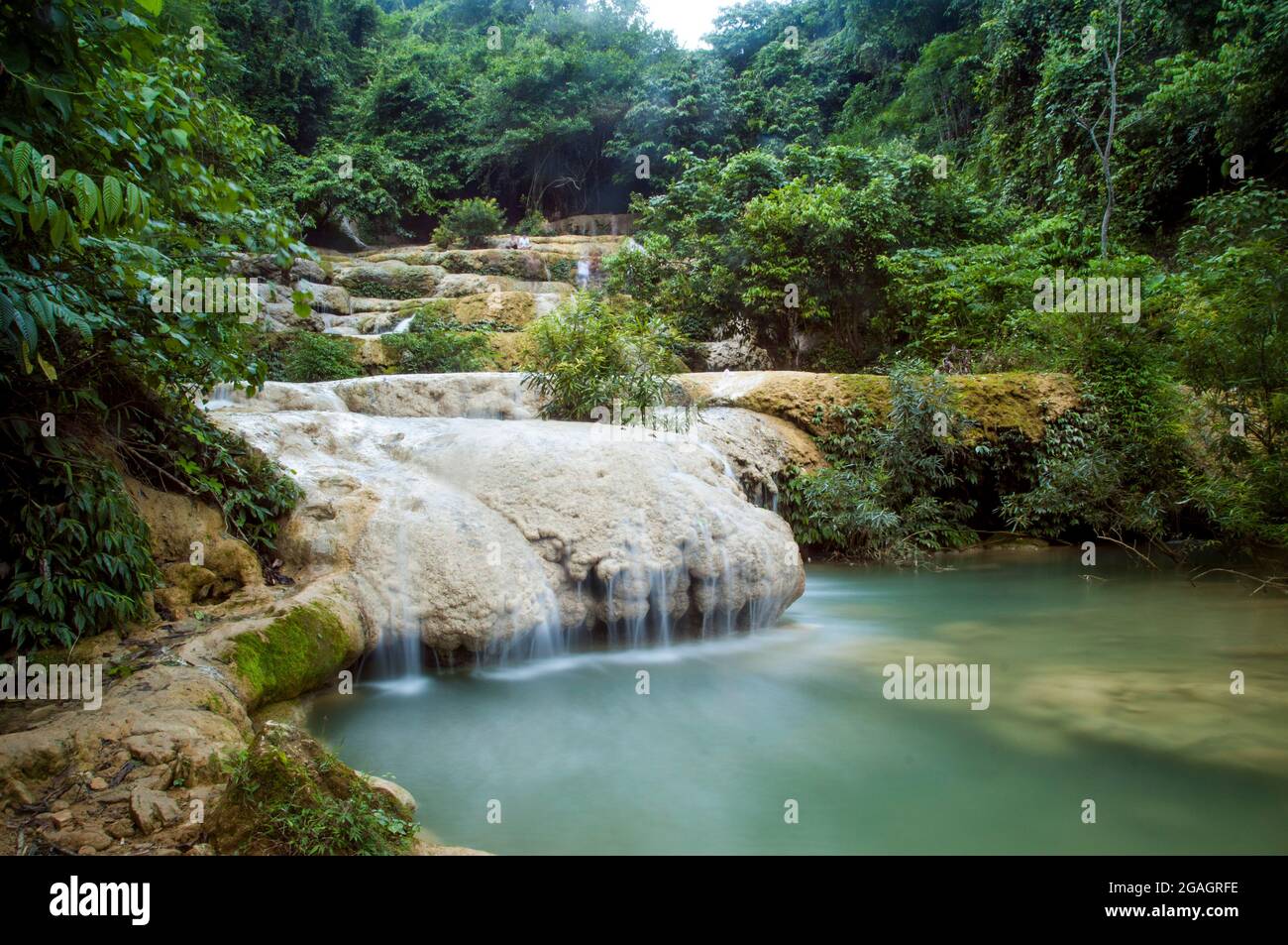 Hieu waterfall hi-res stock photography and images - Alamy