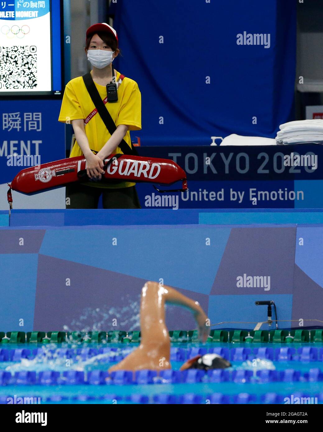 Tokyo, Kanto, Japan. 31st July, 2021. A lifeguard watches Olympic ...