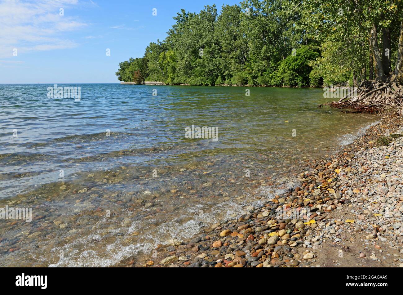 Lake Ontario shore - Toronto, Canada Stock Photo - Alamy